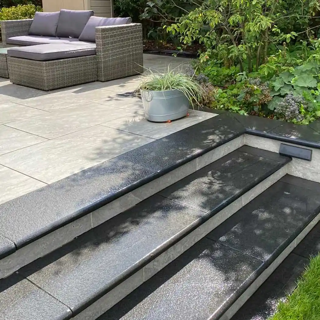 Black Granite | Bullnose Step
