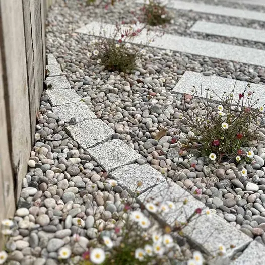 Natural Silver Grey Granite | Setts