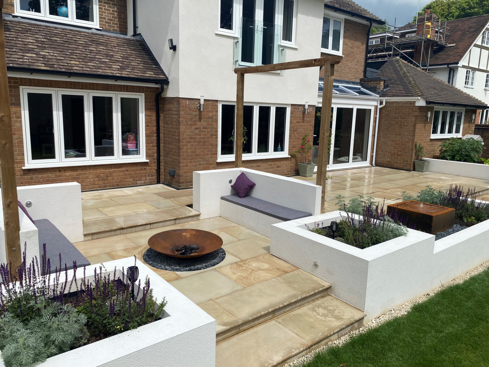 Light Buff Sandstone | Bullnose Step