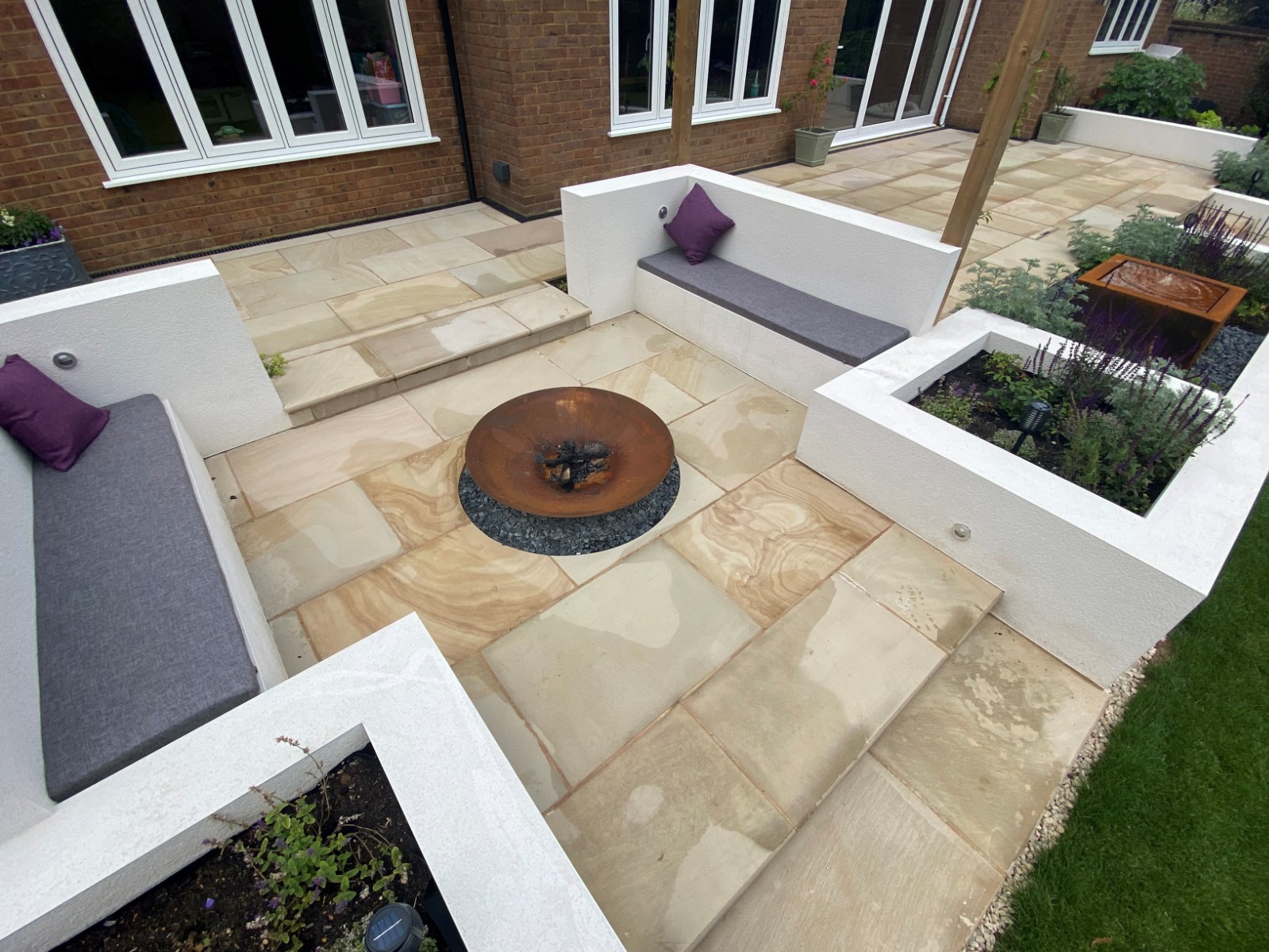Light Buff Sandstone | Bullnose Step